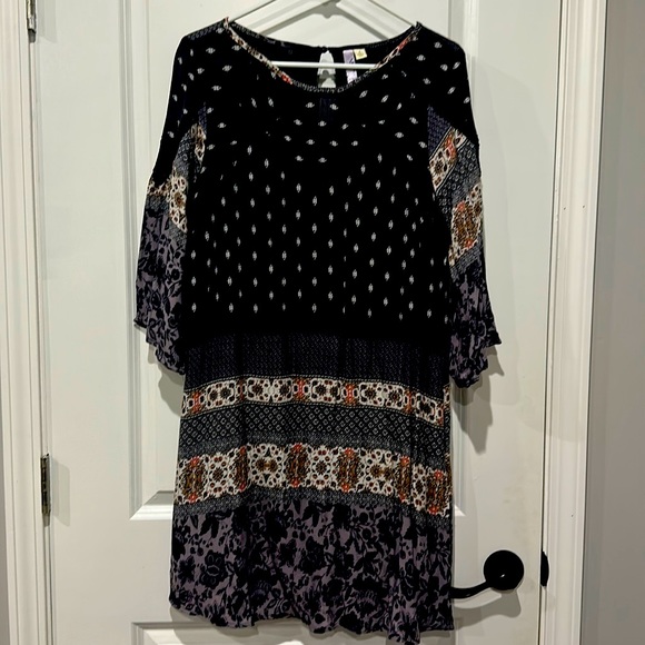 Alya | Dresses | Alya Dress | Poshmark